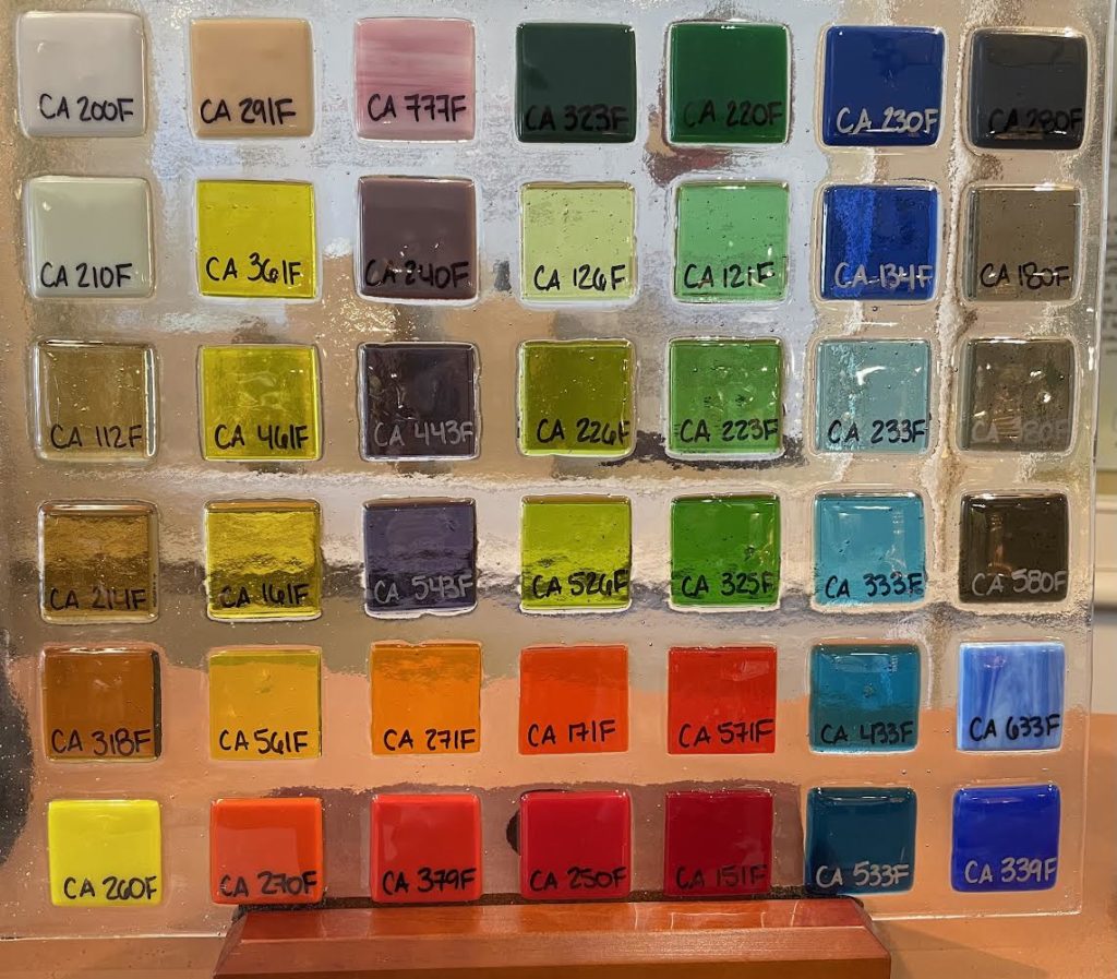 CA 580F – Canadian Stained Glass Warehouse